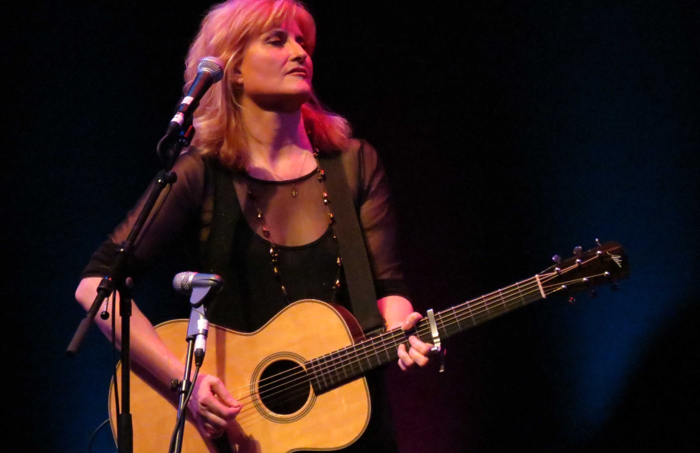 Eddi Reader - Atkin Guitars